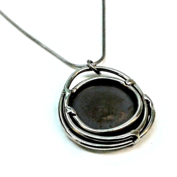 Pendants – Metallic Evolution